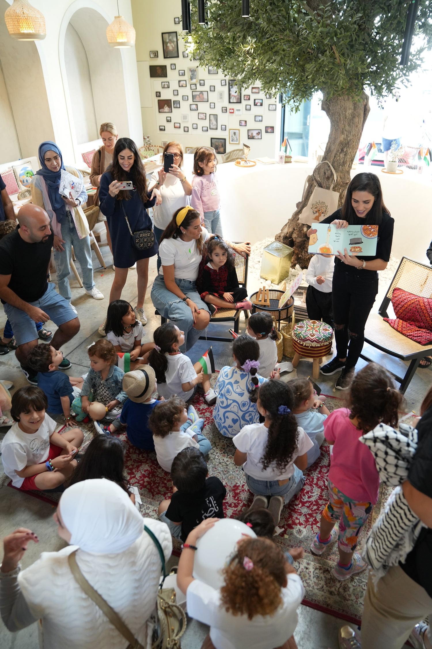 Travel to Palestine Through Stories, Crafts & Dance! – Dardasha